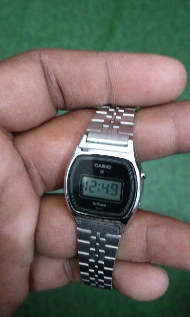 Vintage Casio ladies 80s, Men's Fashion, Watches & Accessories, Watches ...