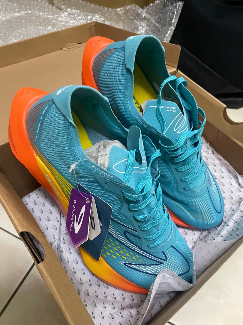 910 Haze Strike Pro (NEW), Men's Fashion, Footwear, Casual shoes on ...