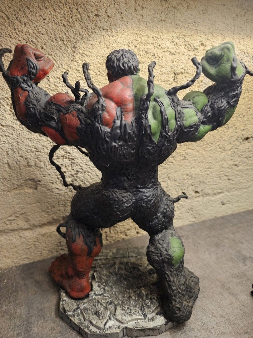 A custom-made "Compound Hulk Venom Statue," a blend of the Marvel ...