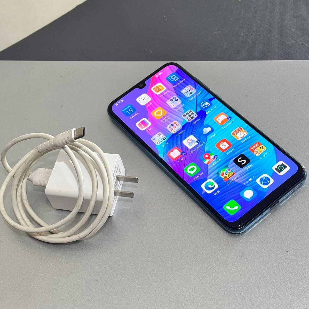 Android Phone Huawei Y8p 128gb | 6gb Unit and charger, Mobile Phones ...