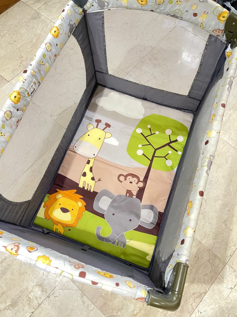 APRUVA Baby Playpen crib, Babies & Kids, Baby Nursery & Kids Furniture ...