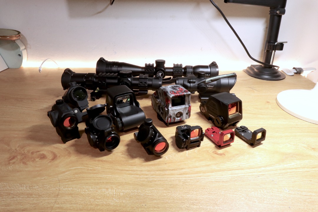 Assorted scopes / red dot sights rds for nerf gbb gel mod, Hobbies ...