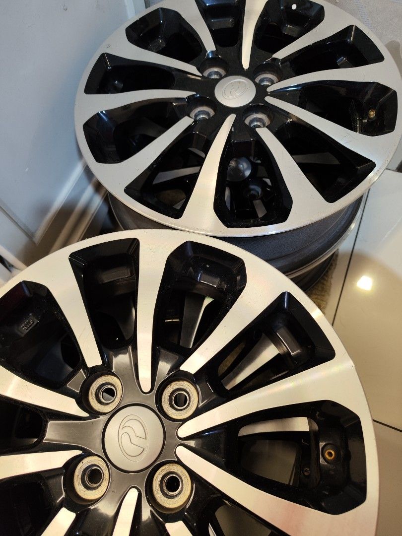 Bezza Original Rim 15 inch, Auto Accessories on Carousell