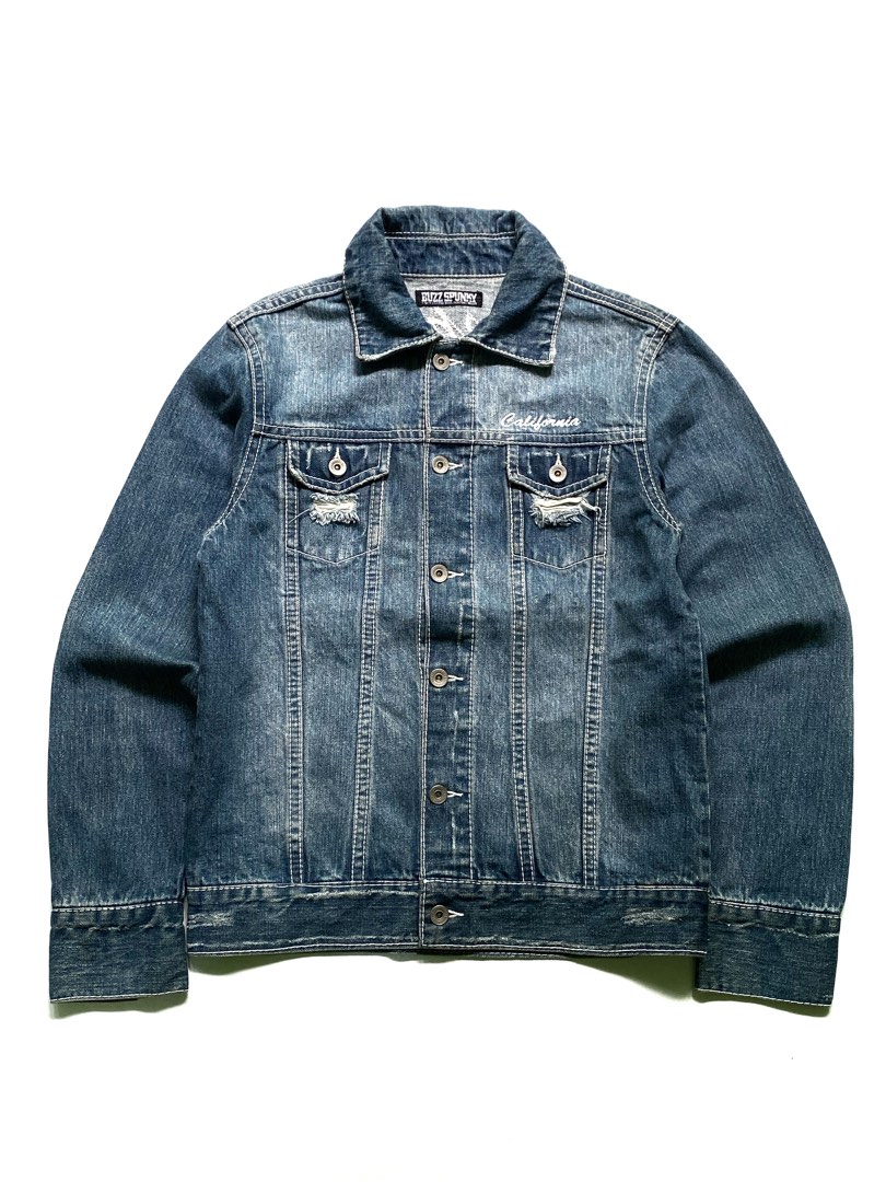 Buzz spunky trucker jacket, Fesyen Pria, Pakaian , Atasan di Carousell