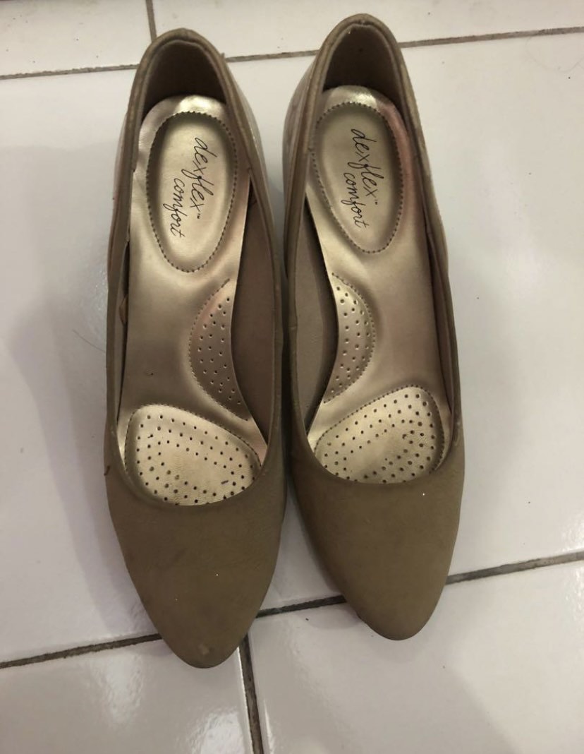 Dexflex comfort, Fesyen Wanita, Sepatu di Carousell