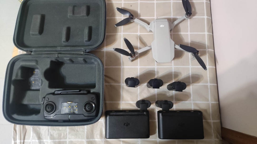 DJI Mavic Mini 5電池 齊件, 攝影器材, 航拍 - Carousell