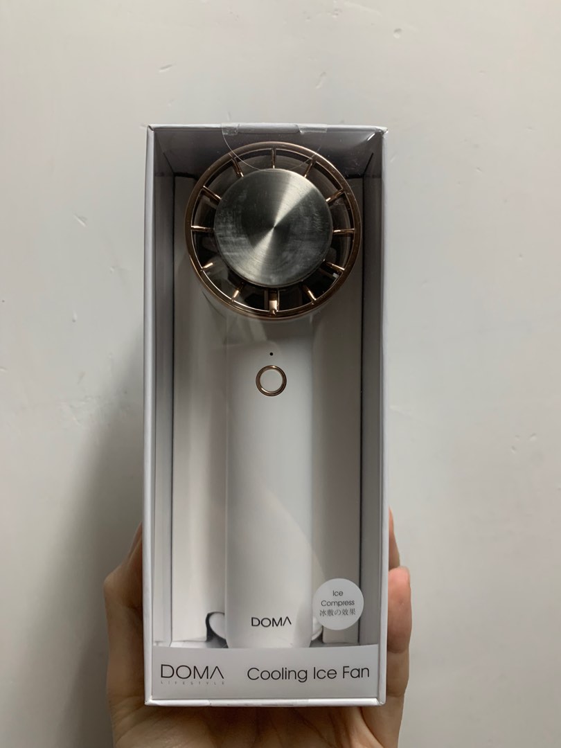 DOMA Cooling Ice Fan, 傢俬＆家居, 燈飾及風扇, 風扇 - Carousell