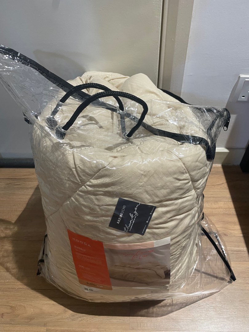 Hooga super single set, Furniture & Home Living, Bedding & Towels on ...