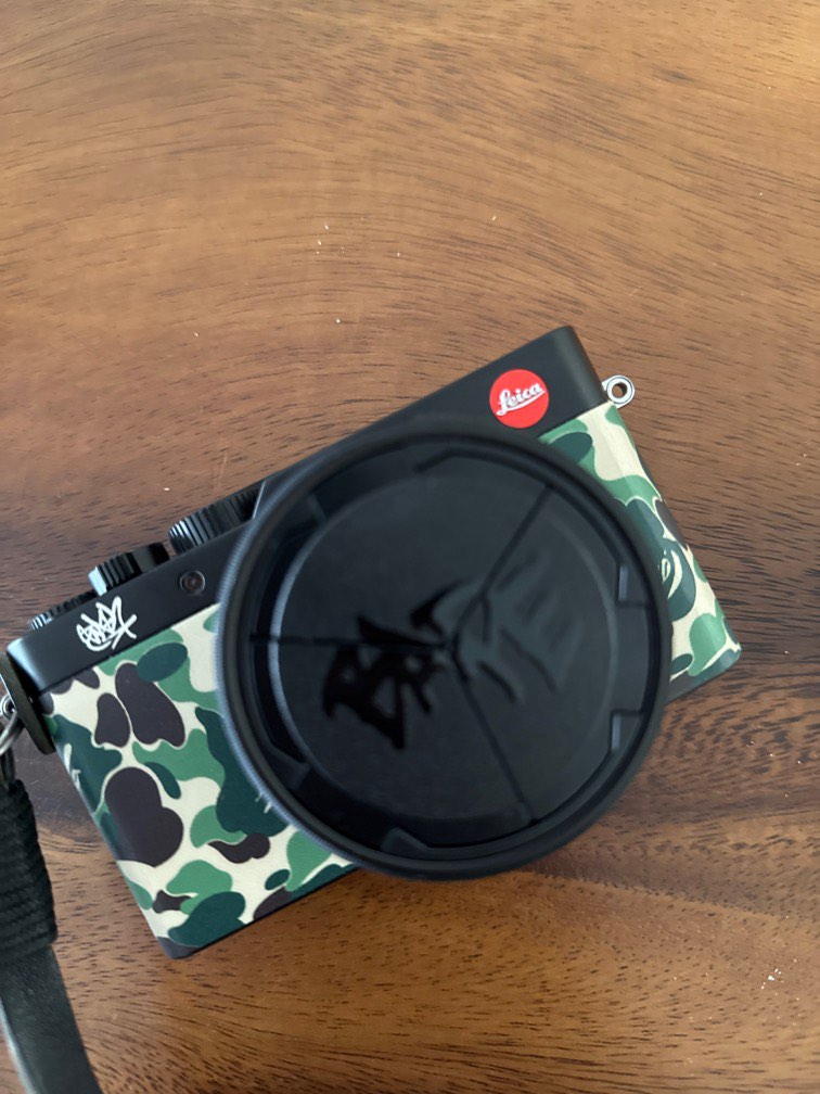 Leica Dlux 7 x Bape Limited edition, Photography, Cameras on Carousell