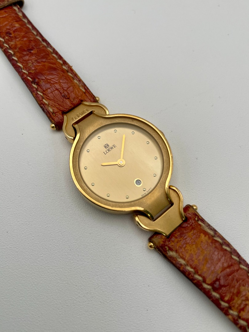 Loewe Vintage Women's Watch in Gold, Women's Fashion, Watches ...