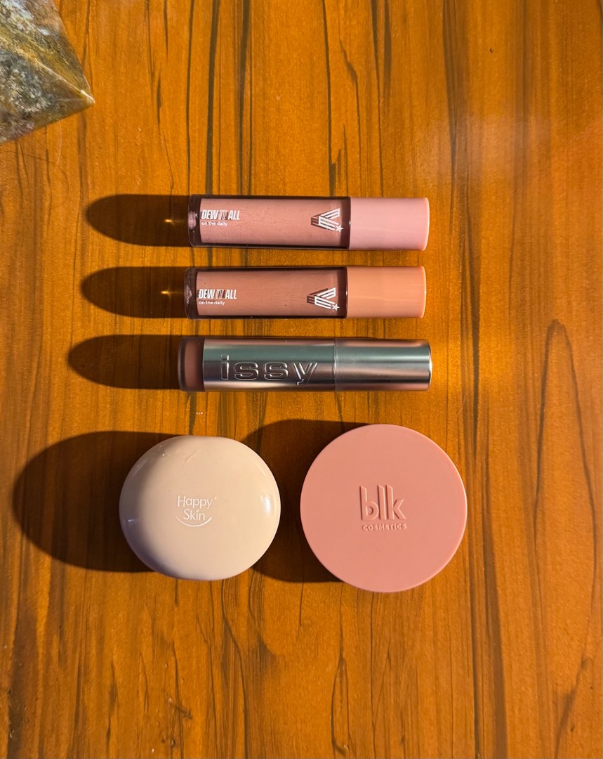 Makeup BUNDLE: Vice Cosmetics Dew It All blush, Happy Skin cream ...