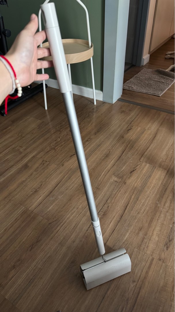 muji roller, Furniture & Home Living, Cleaning & Homecare Supplies ...