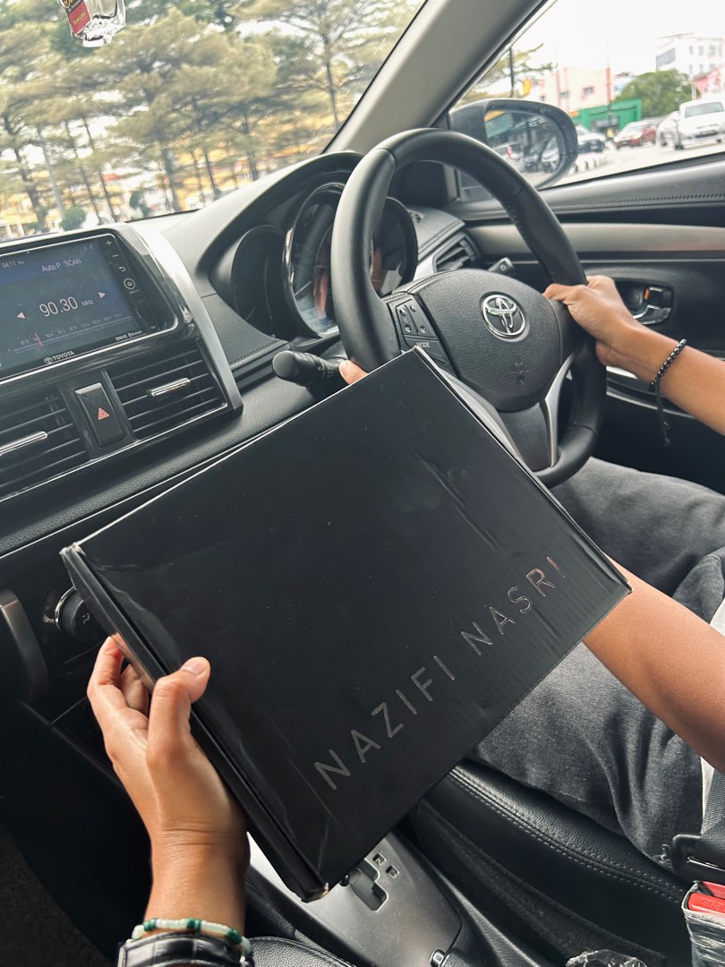 nazifi nasri medium oked wood, Luxury, Bags & Wallets on Carousell