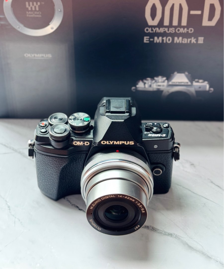 OLYMPUS OM-D E-M10 MARK iii WITH 14-42MM LENS ( BOX SET-GOOD CONDITION), Photography, Cameras on ...