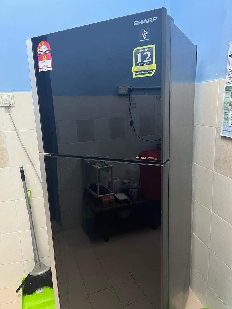 Peti ais // fridge // refrigerator sharp /sharp 720L jtech inverter ...
