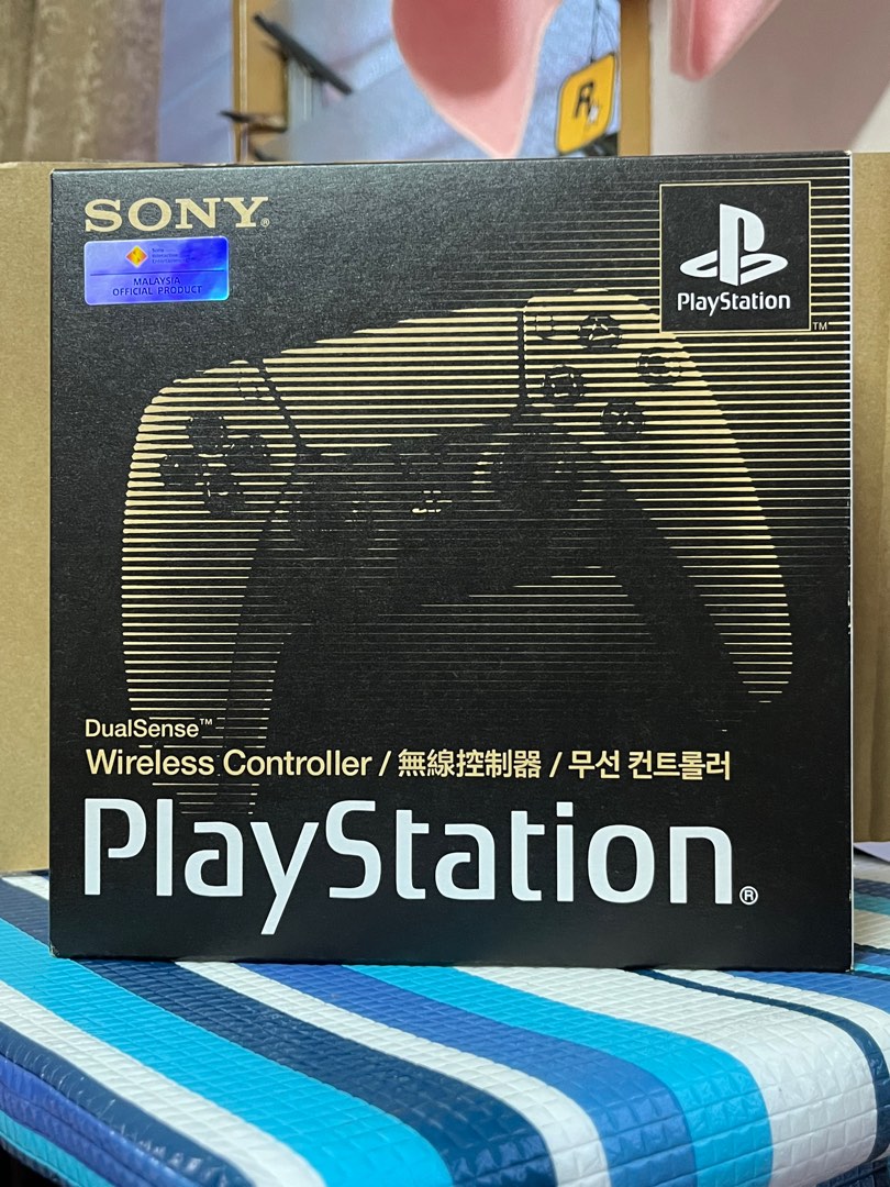 PS5 Limited Edition MY set 30th Anniversary Controller, Video Gaming ...