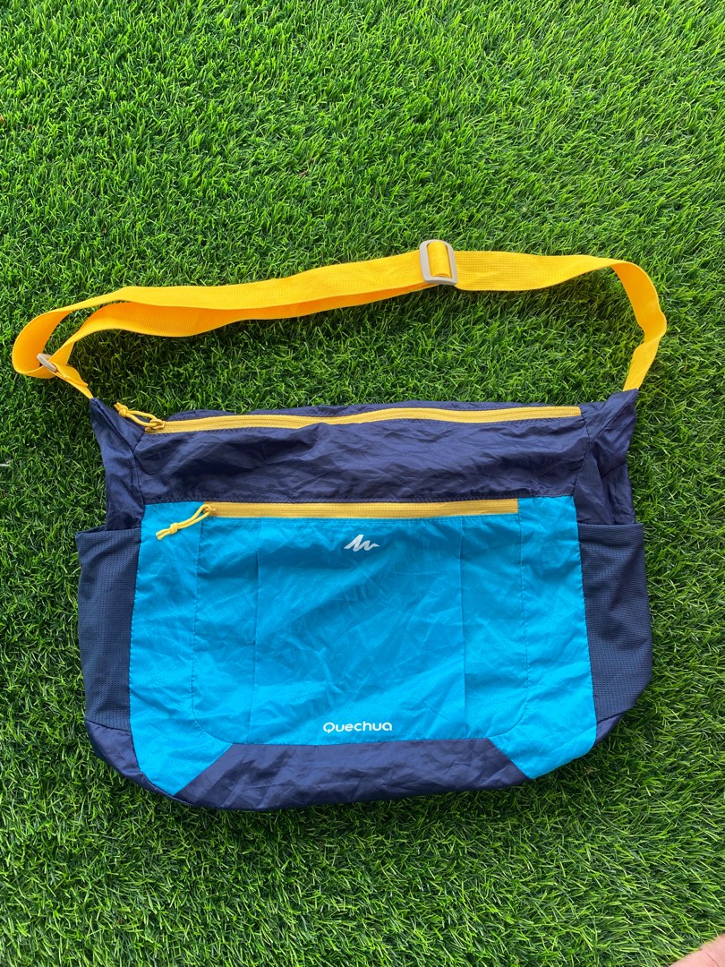 quechua packable hiking crossbody bag, Sports Equipment, Hiking ...
