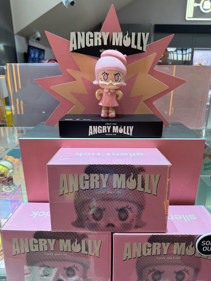 Angry Molly Love on Fire - Popmart Limited Edition, Hobbies & Toys ...