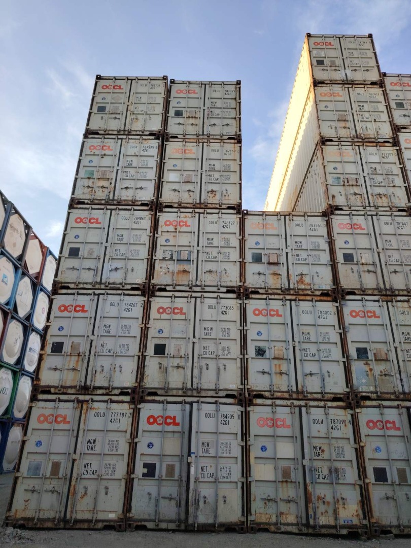 REEFER CONTAINER 20FT AND 40FT, Commercial & Industrial, Construction ...