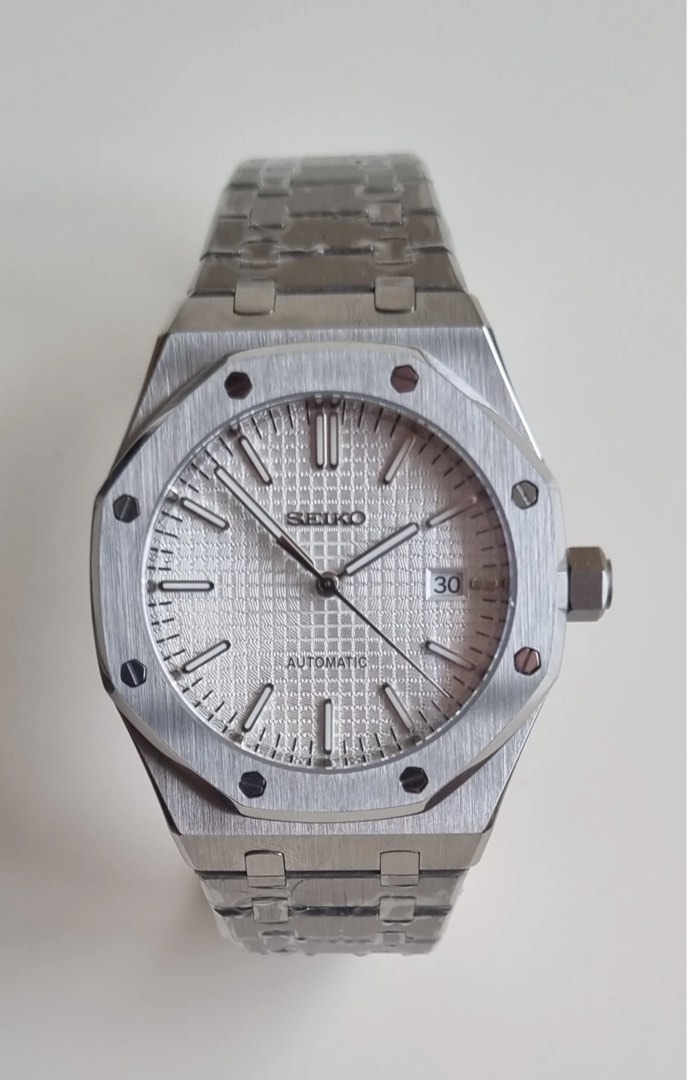 Seiko Royal Oak Mod White Dial Mod, Luxury, Watches on Carousell