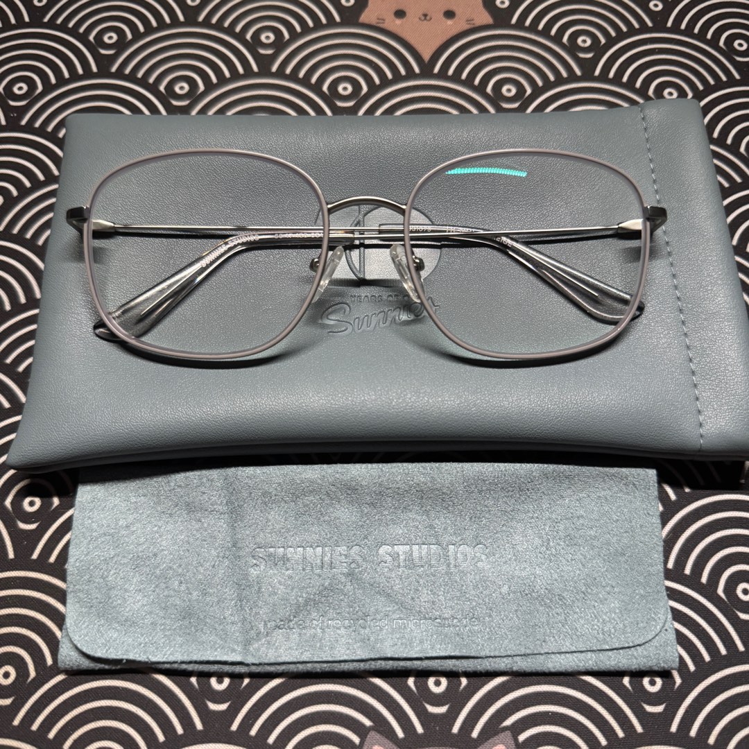 Sunnies Studios in Henri - Greige/Gray, Women's Fashion, Watches ...