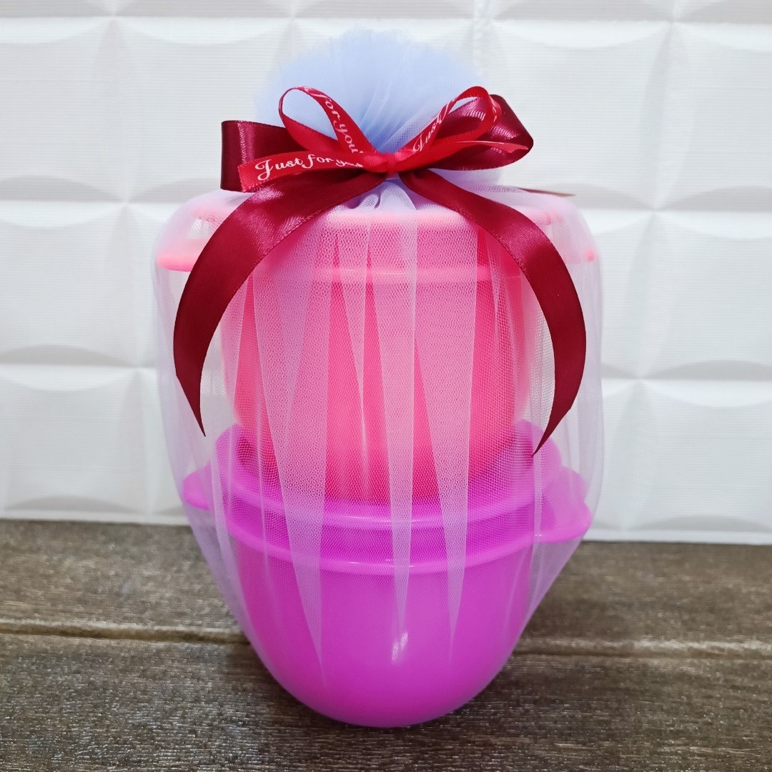 Tupperware Hamper / Gift set, Furniture & Home Living, Kitchenware ...