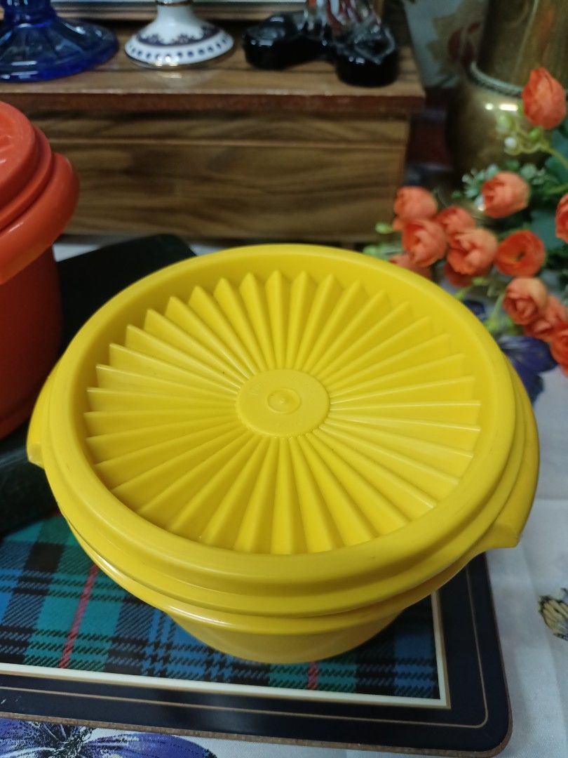 Tupperware, Vintage yellow/Orange, Harvest Collection, Burp Lid, Made ...