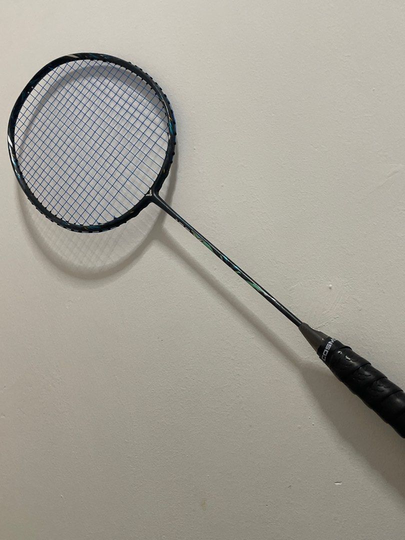 Victor Auraspeed 100X Ultra 4UG5 badminton racquet not lining mizuno ...