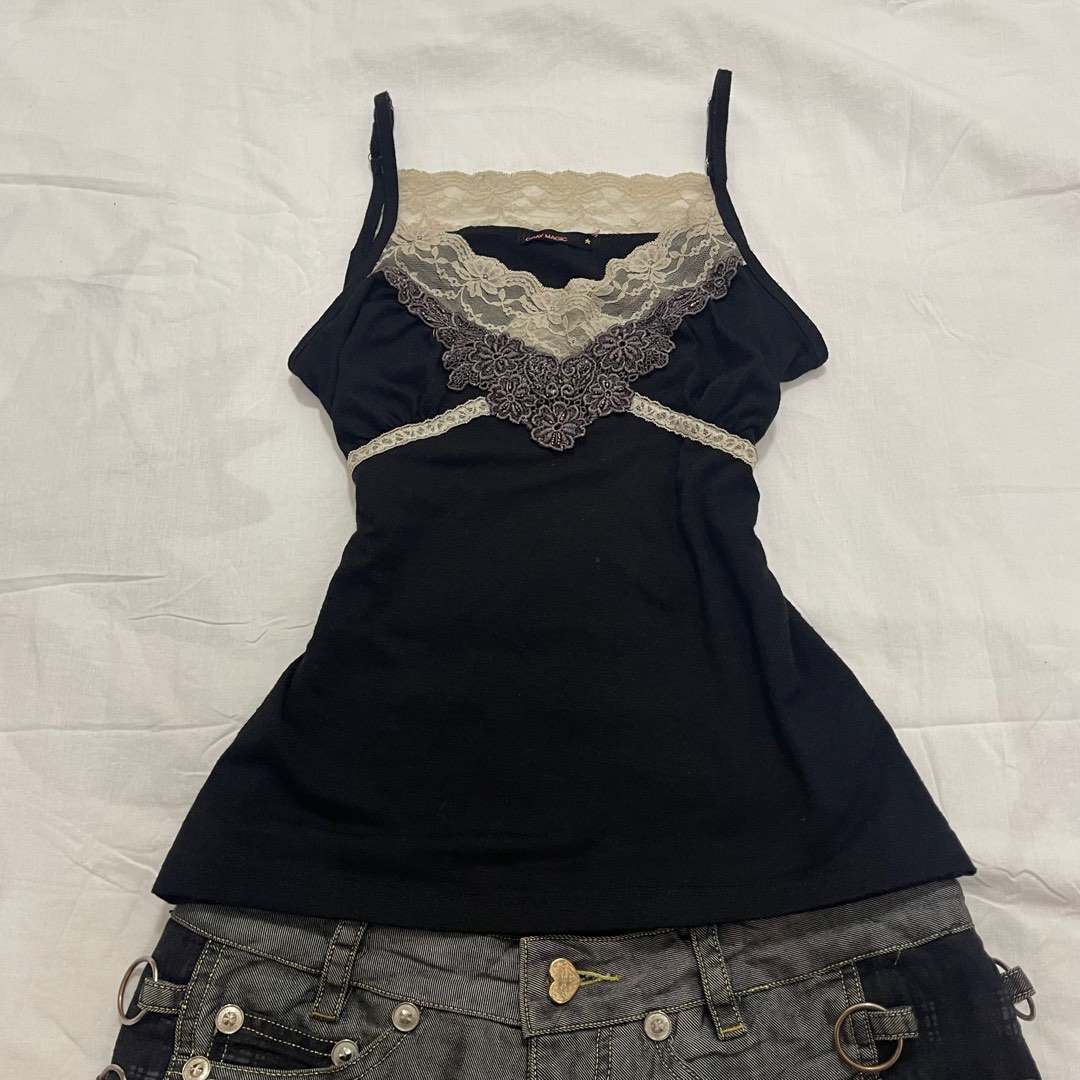 Vintage Laced Cami, Women's Fashion, Tops, Sleeveless on Carousell