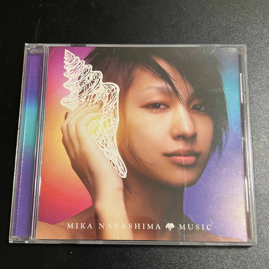 ~任2件$250~ 中島美嘉 Music 專輯 港版 CD 碟無刮 Mika Nakashima CD, 書籍、休閒與玩具, 樂器、音樂相關, CD、DVD在旋轉拍賣