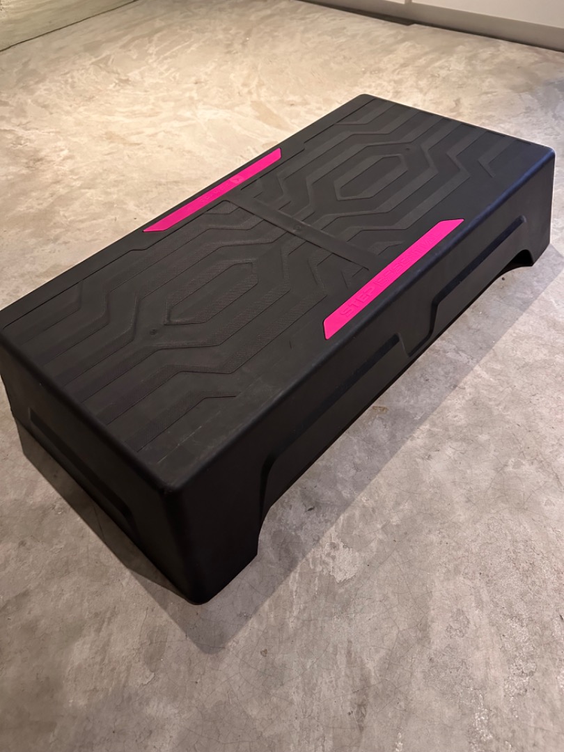 Aerobic step Domes, Sports Equipment, Exercise & Fitness, Toning ...