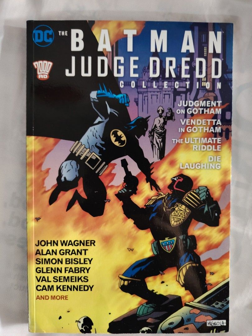Batman Judge Dredd Collection, Hobbies & Toys, Books & Magazines ...
