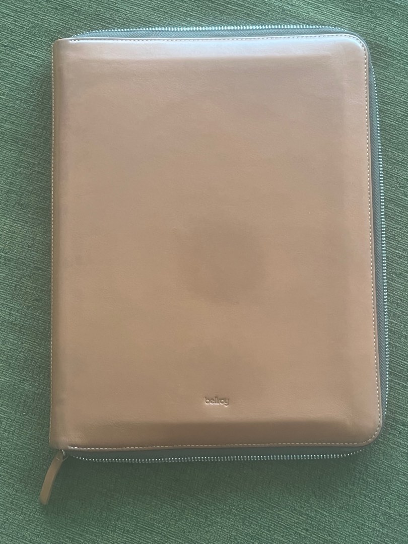 Bellroy Work Folio A4, Luxury, Bags & Wallets on Carousell