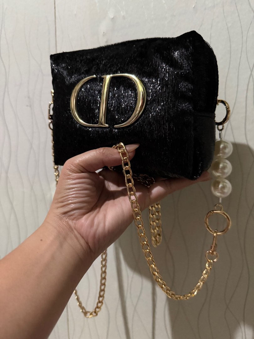 Christian Dior GWP VIP gift pouch, Women's Fashion, Bags & Wallets ...