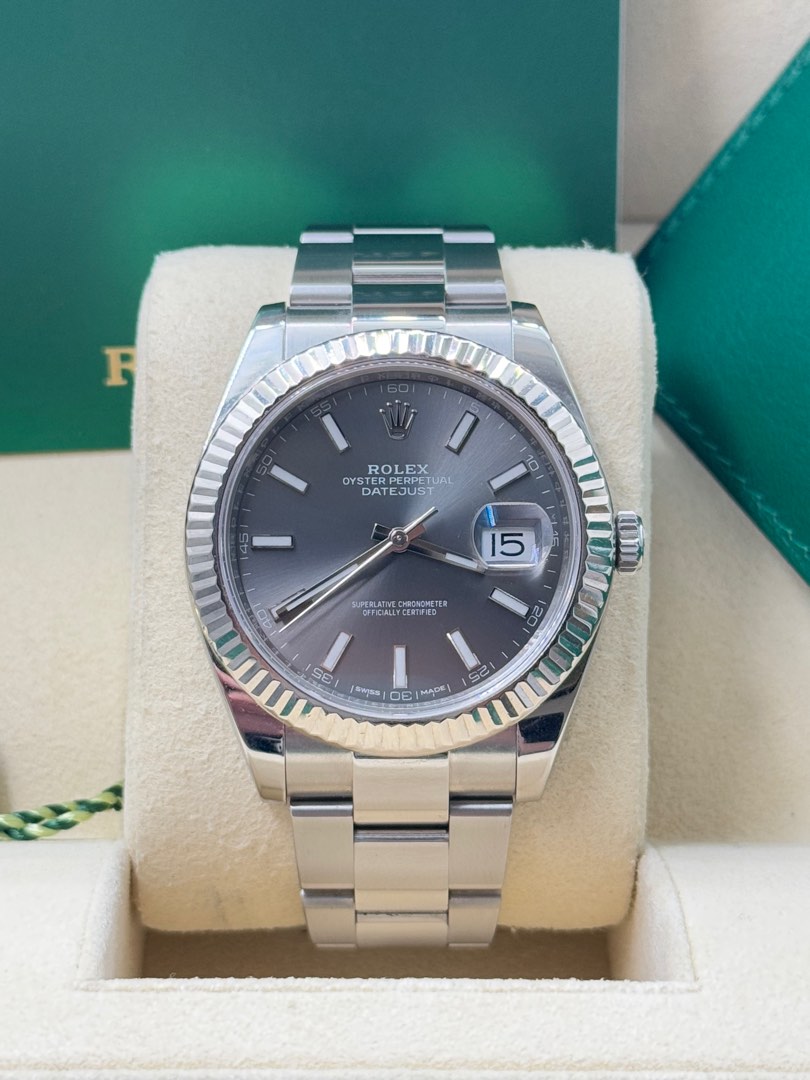 Datejust 41 Rhodium Dial Flutted Bezel, Luxury, Watches on Carousell