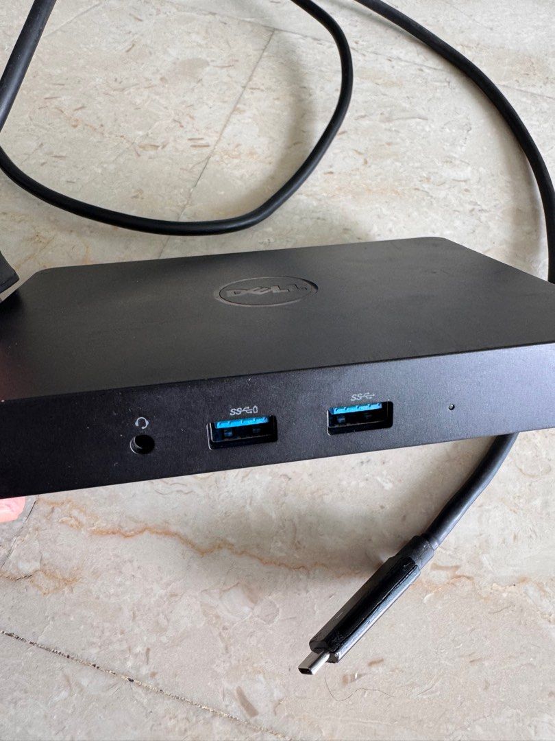 Dell Docking Station WD15, Computers & Tech, Desktops on Carousell