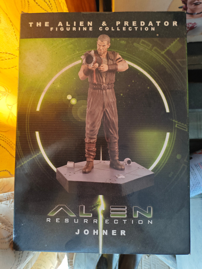 Eaglemoss Alien Resurrection Ron Johner, Hobbies & Toys, Toys & Games ...