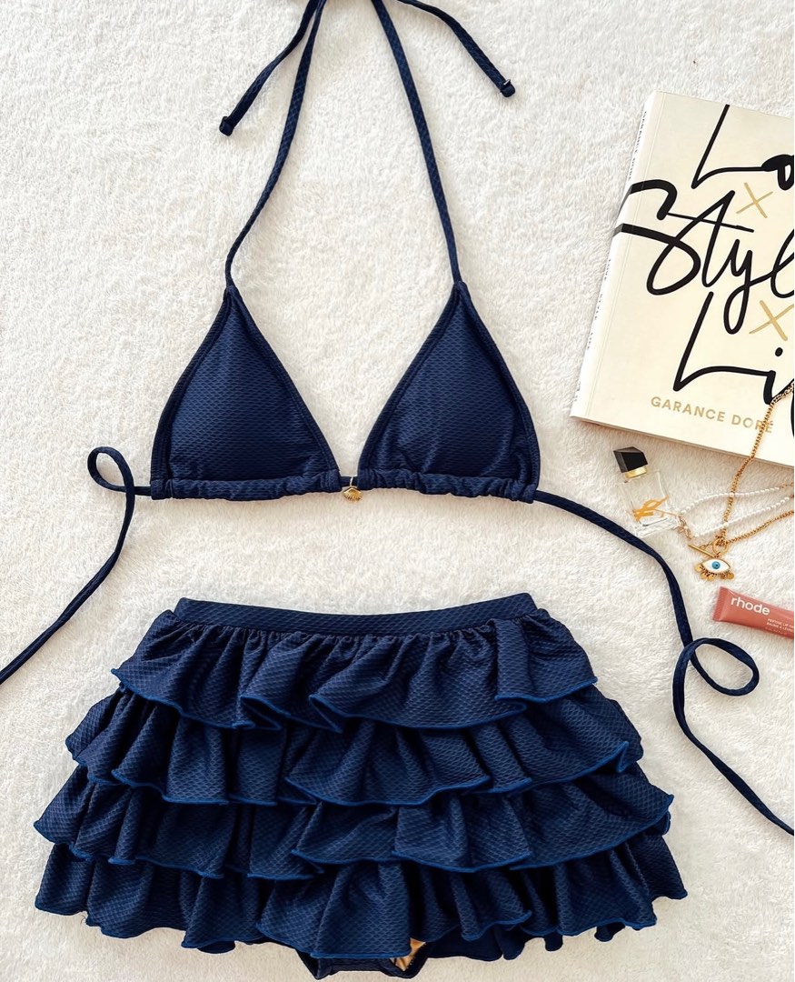 Eighth Mermaid Kelsey set, Women's Fashion, Swimwear, Bikinis ...