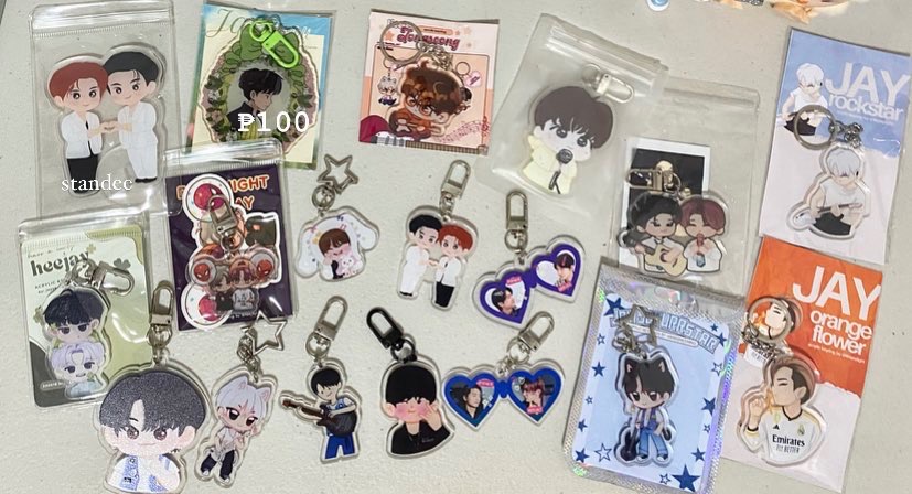 ENHYPEN Jay Heeseung Sunoo Keyring and Standee, Hobbies & Toys ...