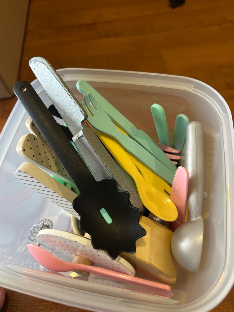 Free children kitchen utensils, Hobbies & Toys, Toys & Games on Carousell