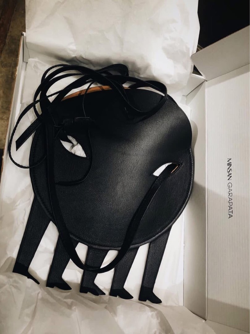 GARAPATA X Minsan Object Garapisil Bag, Women's Fashion, Bags & Wallets ...