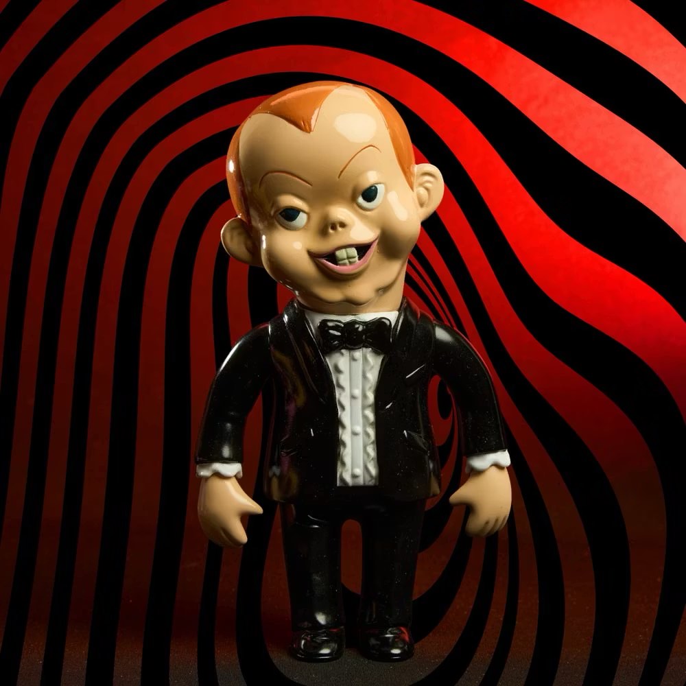 全新未開HEADLOCK DEEP RED MAD PUPPET by KNUCKLE x Headlock Studio x Unbox Industries headlockstudio ...