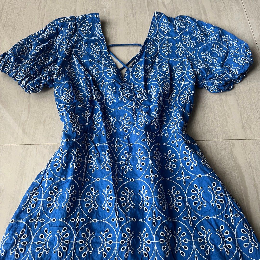 Mango Puff Sleeve Eyelet Dress Blue Bordir Biru Elektrik Katbol lengan ...