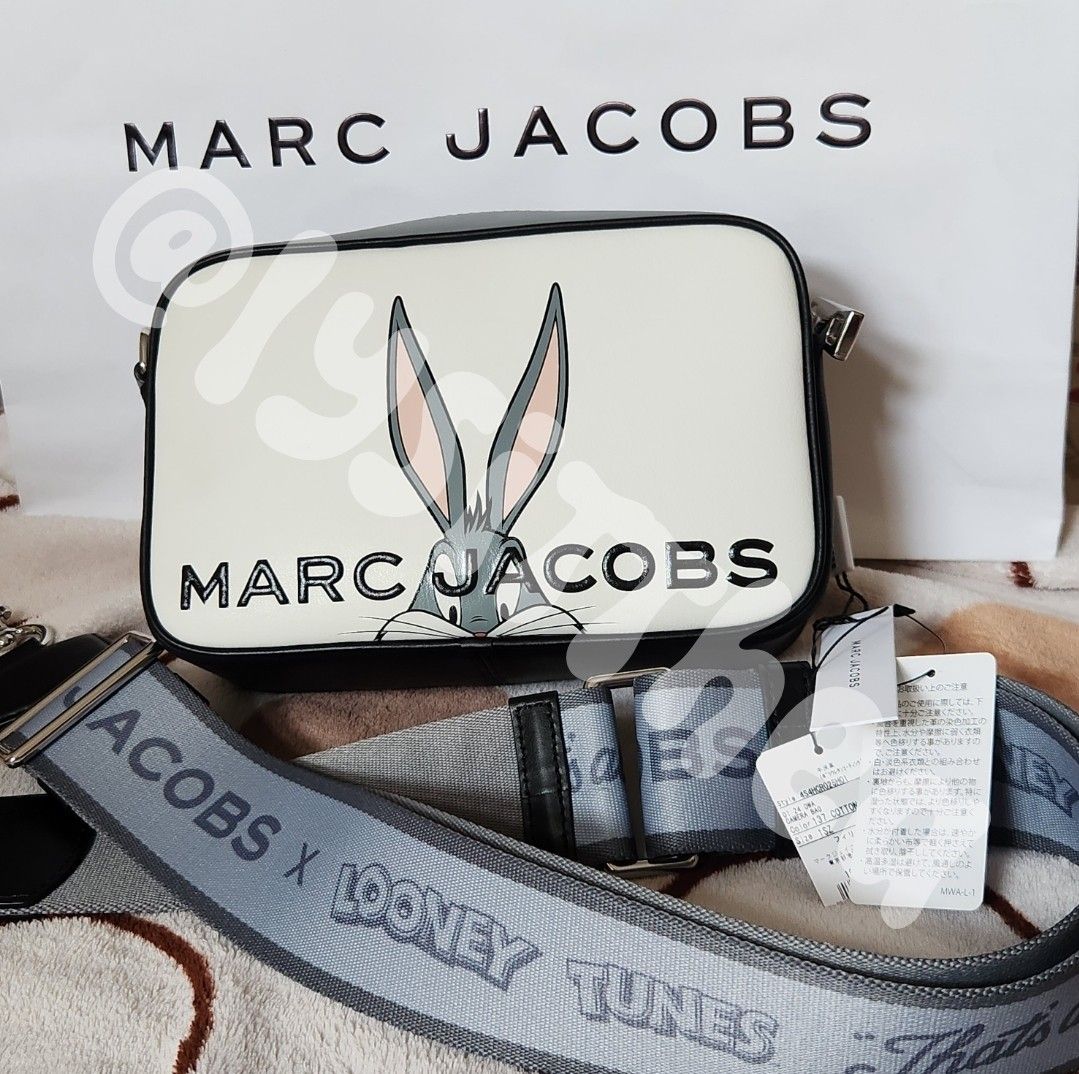 Marc Jacobs Looney Tunes Flash Camera Bag Crossbody Bugs Bunny Shoulder ...