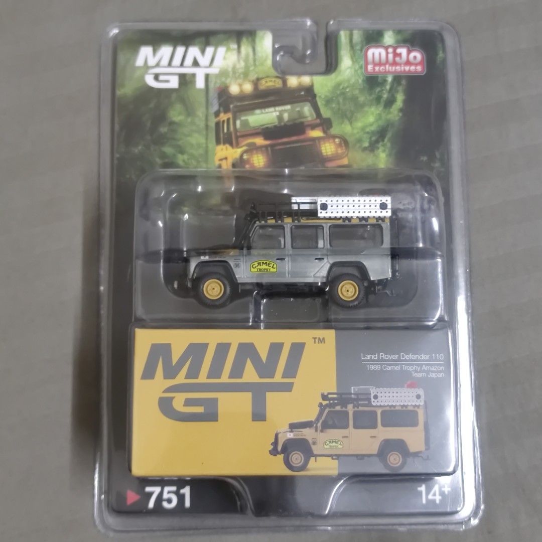 Mini GT Land Rover Defender 110 1989 Camel Trophy Amazon Team Japan ...
