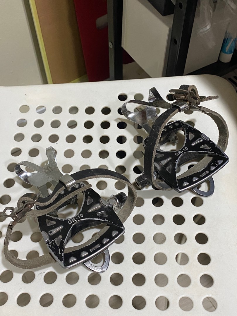 mks gr10 x blb toe cage pedals for fixie / vintage, Sports Equipment ...