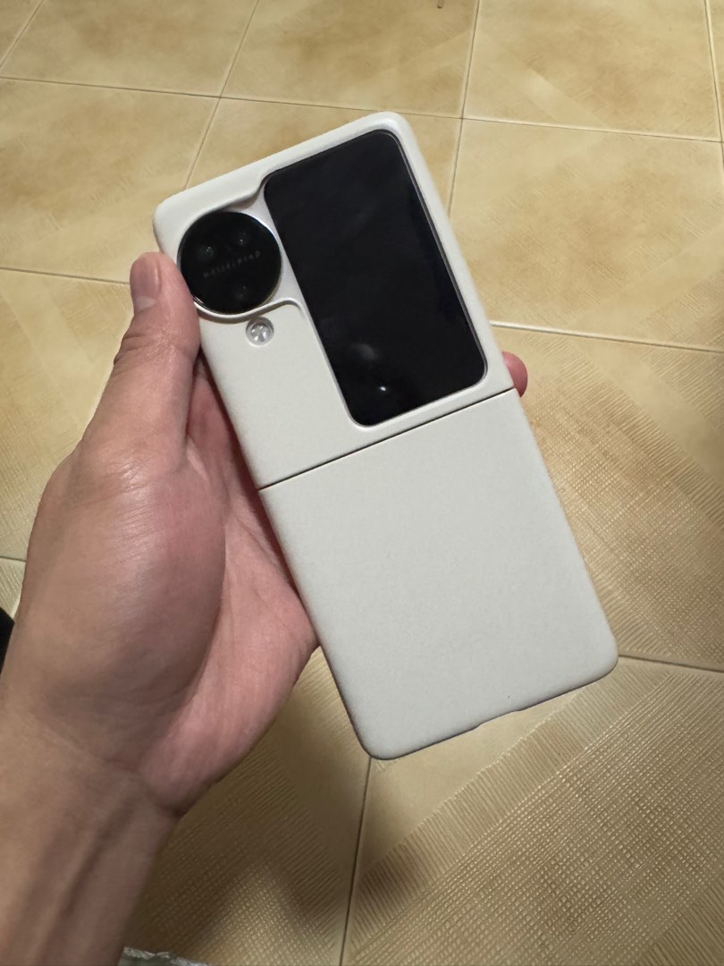 Oppo Find N3 Flip Cream Gold 512GB, Mobile Phones & Gadgets, Mobile ...