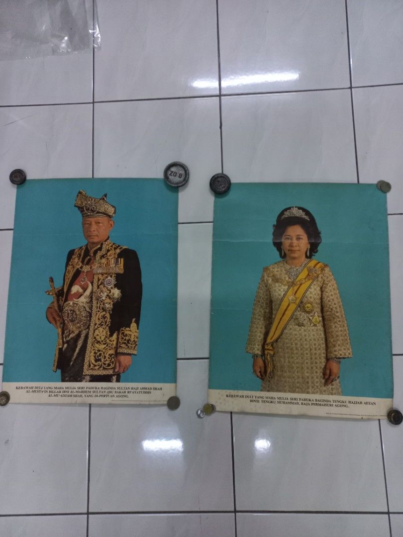Poster Raja-Raja Melayu Dan Permaisuri, Hobbies & Toys, Stationery ...