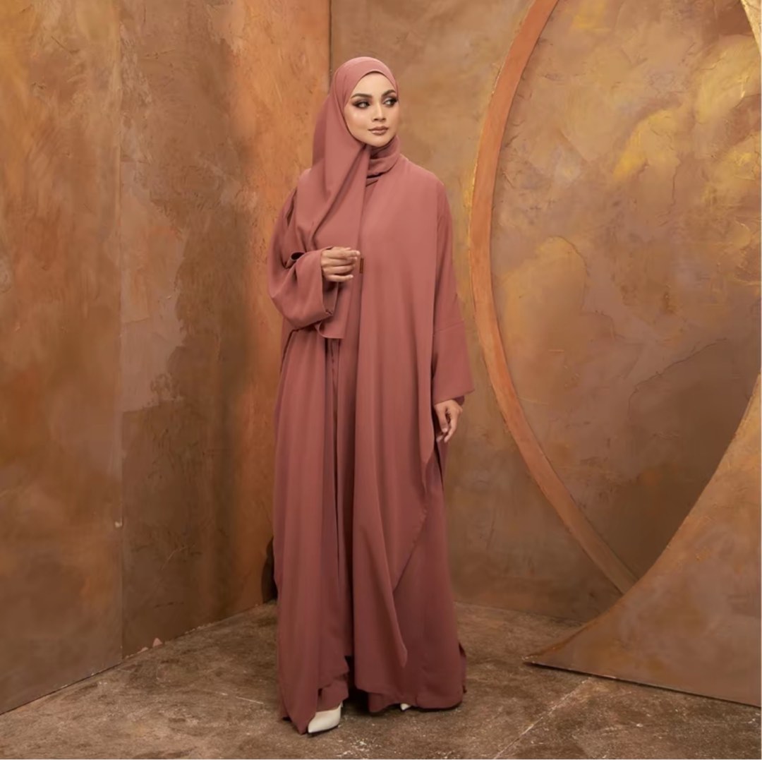 QAAMNIE Maleeka Abaya Full Set with Shawl - Rosewood, Women's Fashion ...