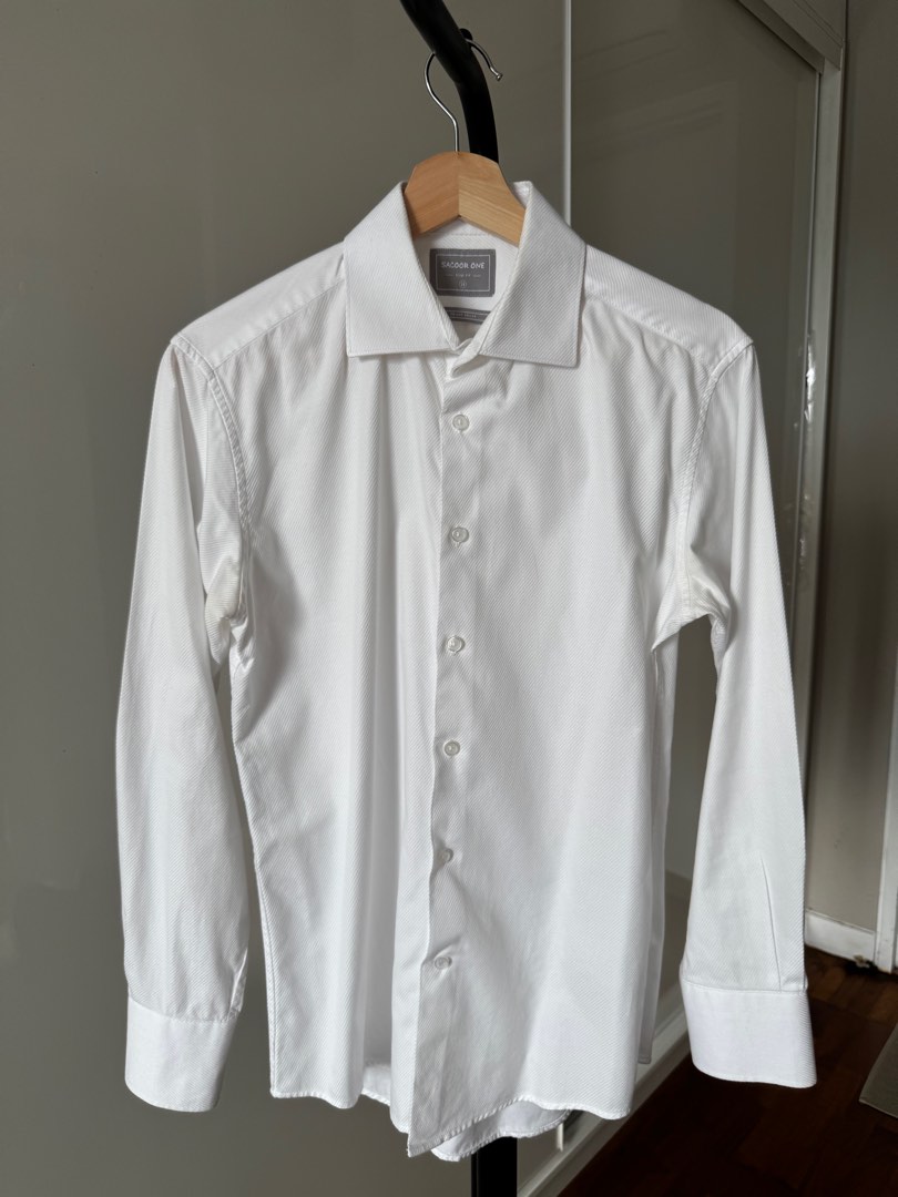 Sacoor One white shirt XS, Men's Fashion, Tops & Sets, Formal Shirts on ...